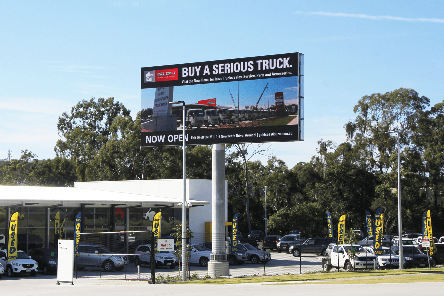 Frizelle Sunshine Isuzu Centre | VUEPIX INFILED